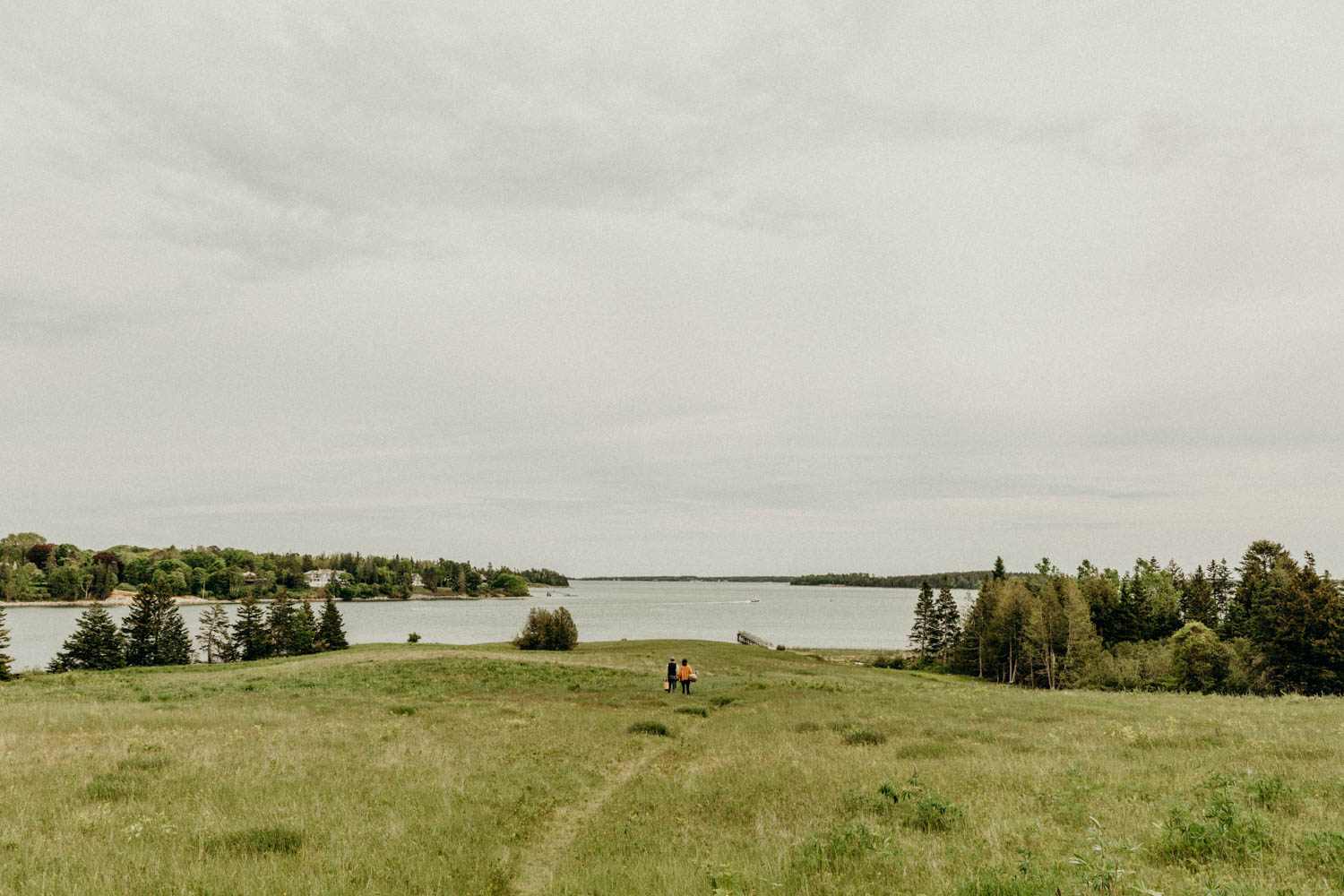 Acadia National Park Family Photographer | Cairdeas Family - Erin Wheat Co.