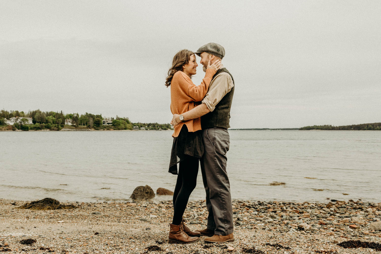 Acadia National Park Family Photographer | Cairdeas Family - Erin Wheat Co.